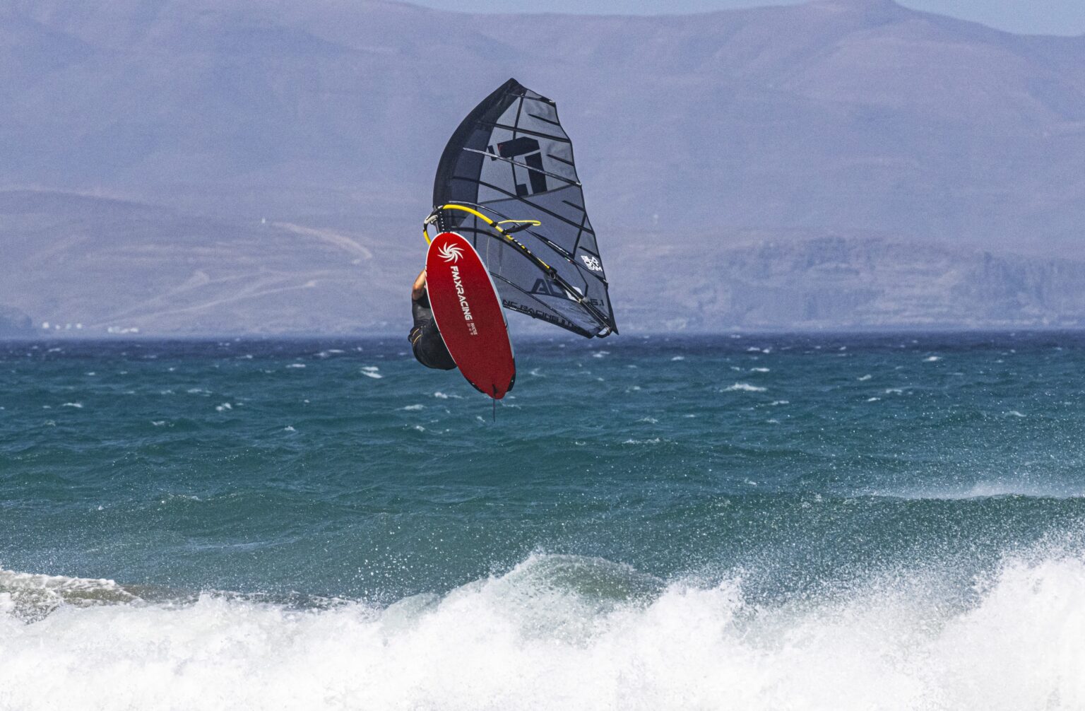 AC-0 | No Cam Race 025 Slalom - POINT-7 Windsurf