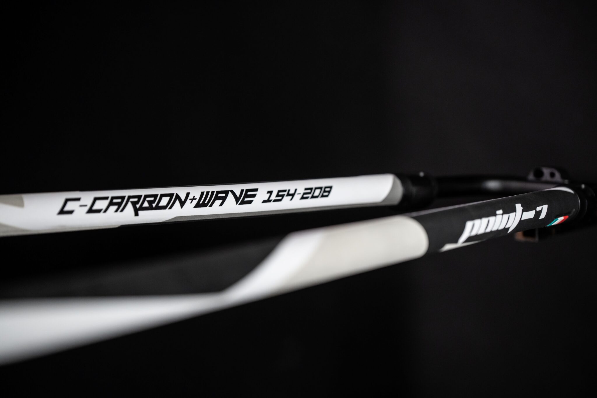 C-Carbon 80 Boom – High-Performance, affordable Windsurf Boom